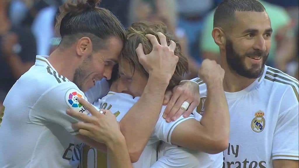 Luka Modric defends Gareth Bale over his torrid time at Real Madrid ...