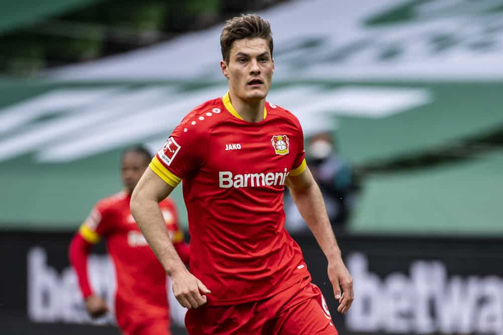 Patrik Schick - República Checa gana a Escocia con un golazo de Patrik ...